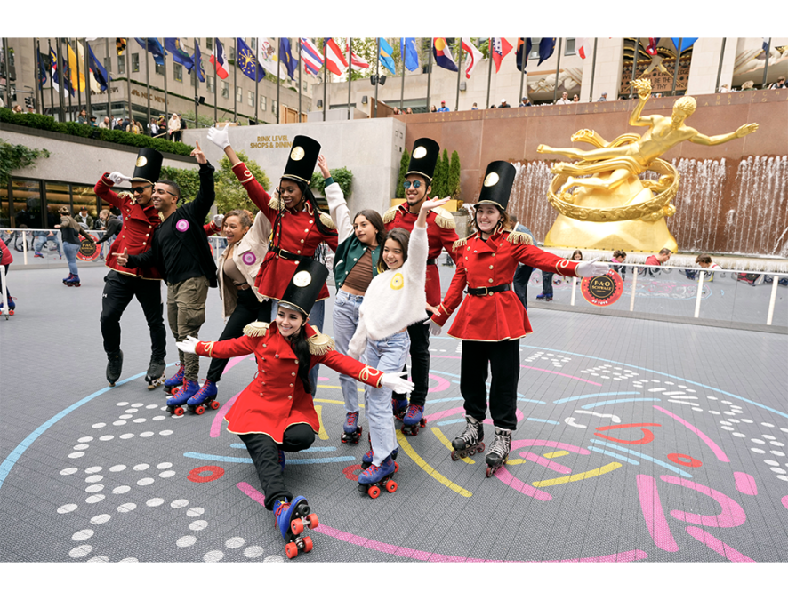 FAO Schwarz Celebrates 160 Years of Toys, Hosts Epic Birthday Party at ...